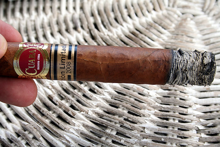 Cuaba Piramide Edicion Limitada 2008 - Cigar Reviews (Text & Photo ...