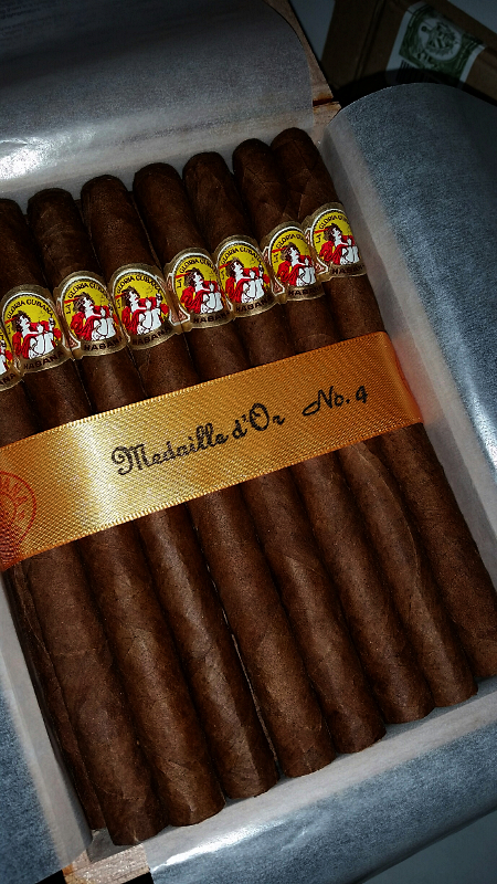 Box of Day: CigarSnapChat - Page 2 - Cigars Discussion Forum "the water ...