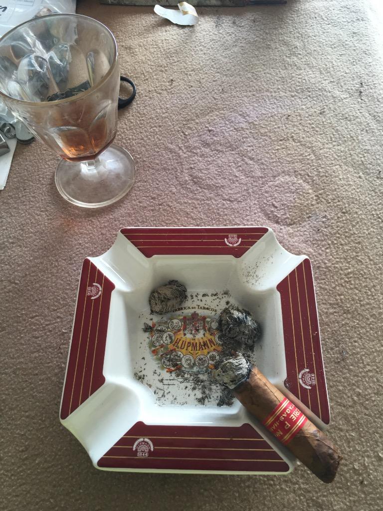 Partagas P2 MGL DIC 19/ Psychotic Music Confession (M&CRW) - Cigars ...