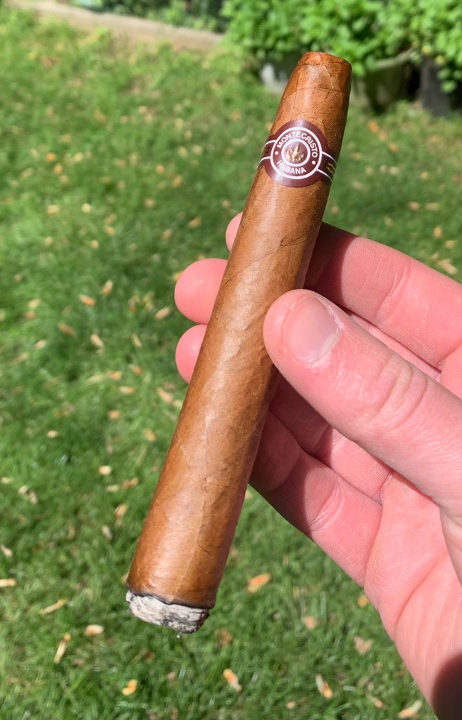 Monte No. 2 TAO NOV 19 (OYMRW2) - Cigars Discussion Forum "the water ...