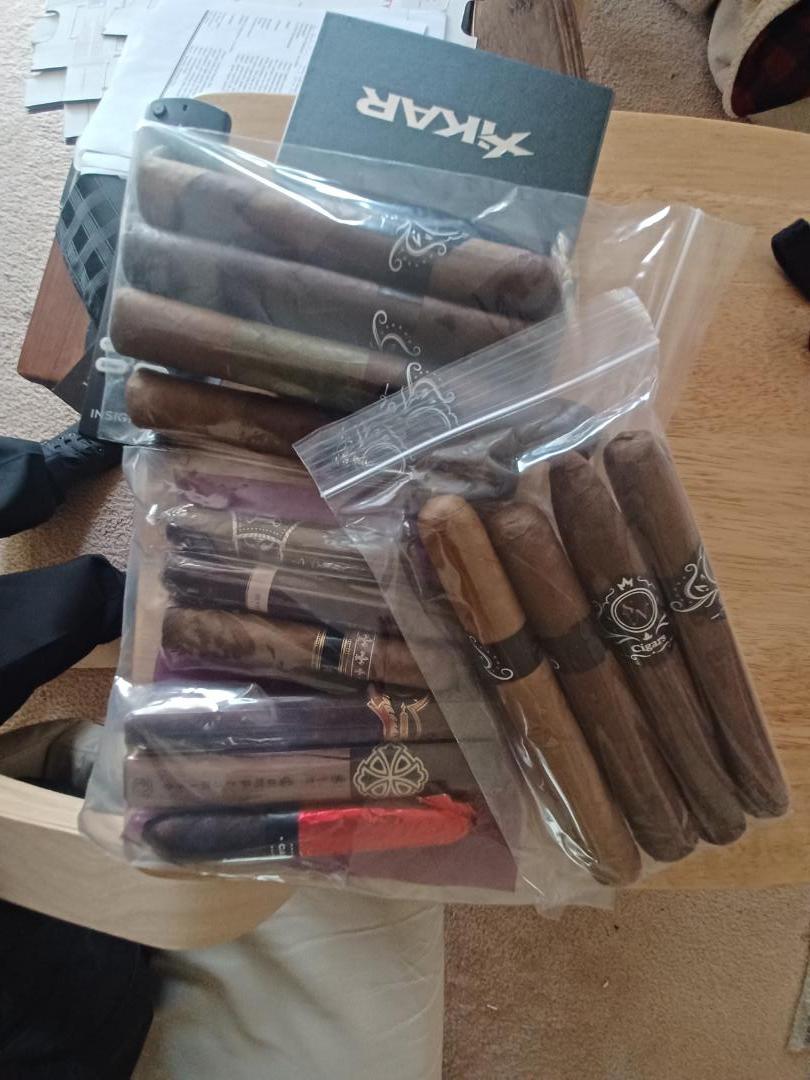 Whats up for the Easter Long Weekend? - Page 2 - Cigars Discussion ...