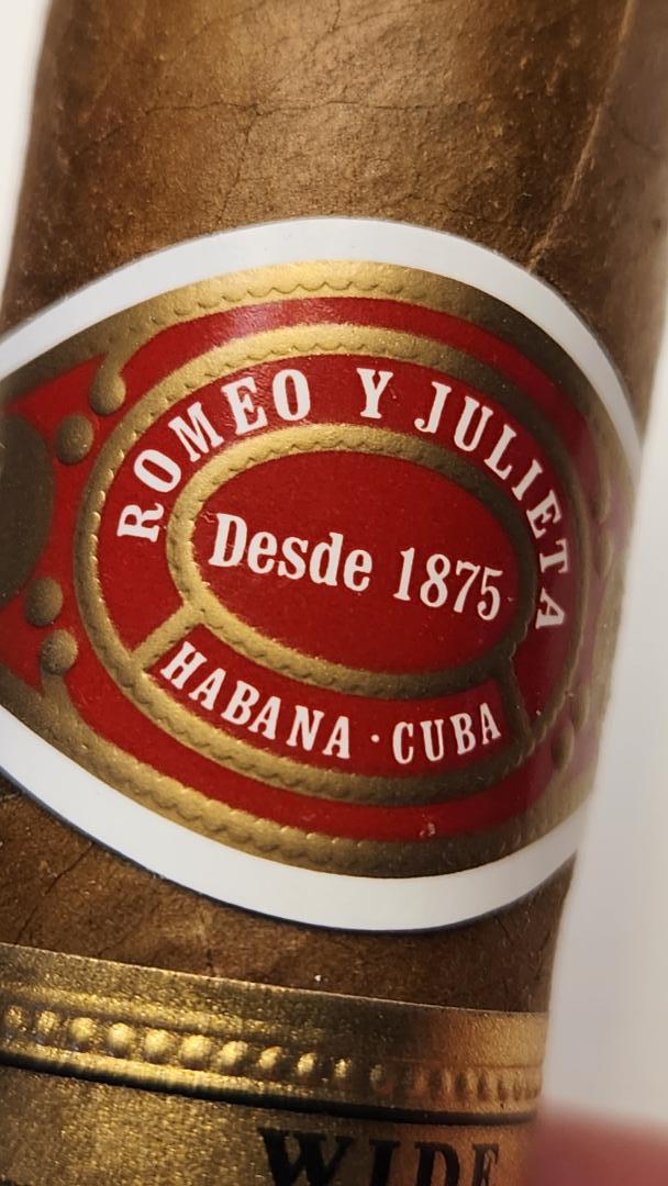 These RyJ Wide Churchills look fake. Thoughts? - Suspect Cigar Forum - Friends of el Habano ...