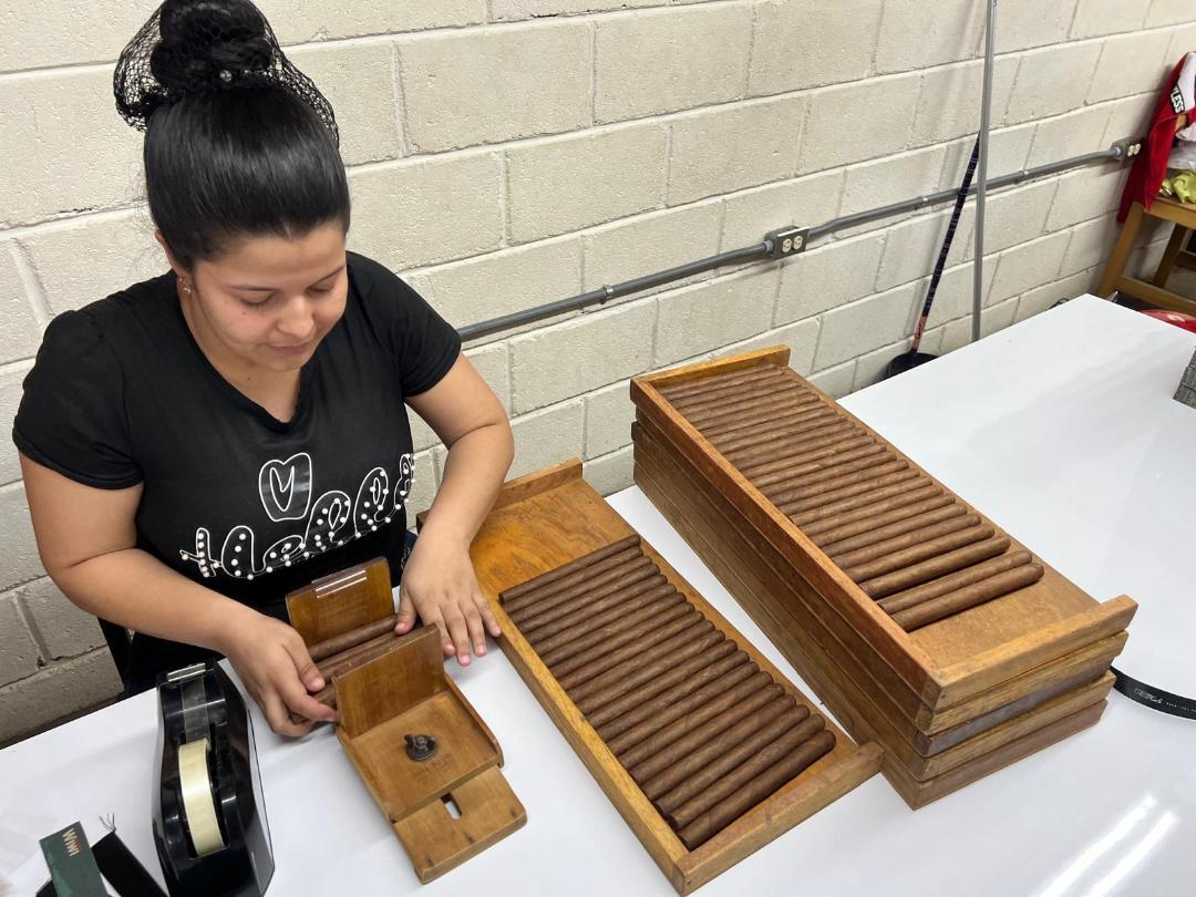 MOFOH Fat Fundy launches Saturday - Cigars Discussion Forum "the water ...