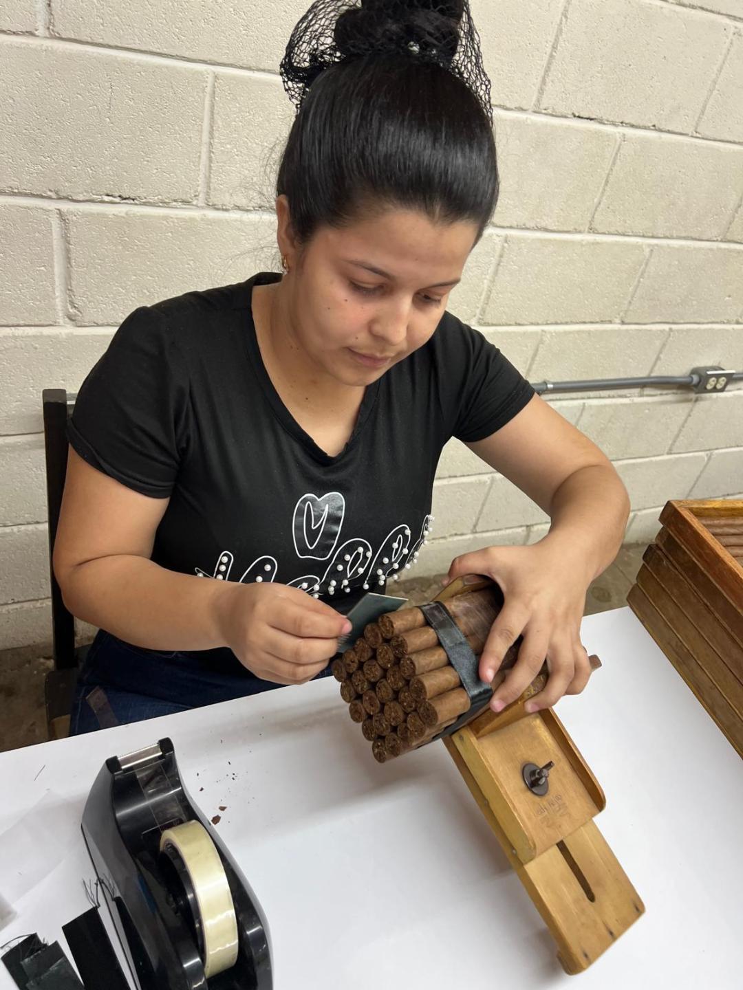 MOFOH Fat Fundy launches Saturday - Cigars Discussion Forum "the water ...